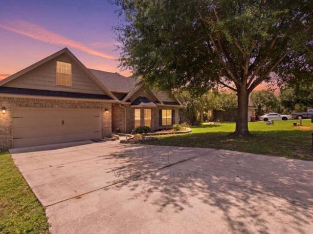 3 Br, 2 bath, Single Family 734 Lime Ln