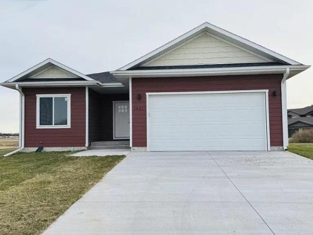 3 Br, 2 bath, Single Family 7381 E 82nd Place