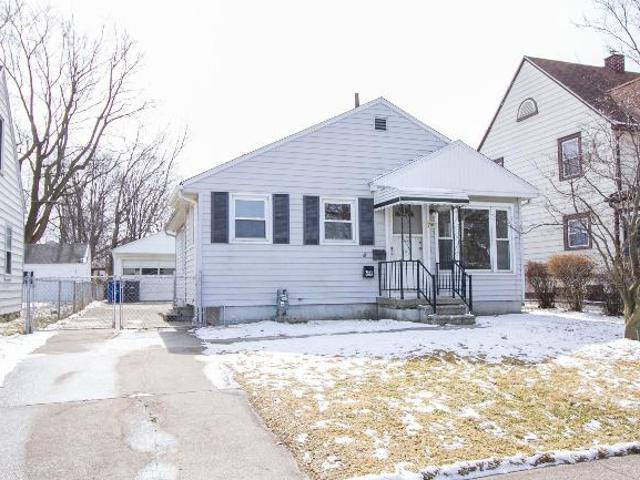 3 Br, 2 bath, Single Family 7 W Capistrano