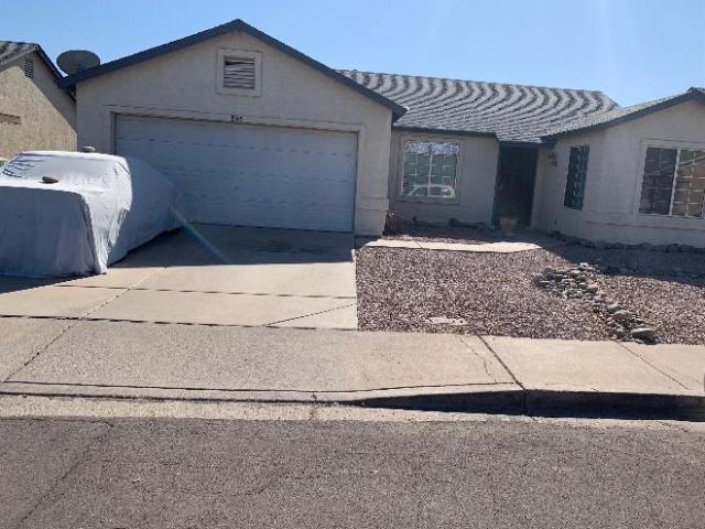 3 Br, 2 bath, Single Family 8565 West Tuckey Lane