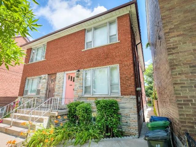 3 Br, 2 bath, Single Family 85 Greenlaw Avenue