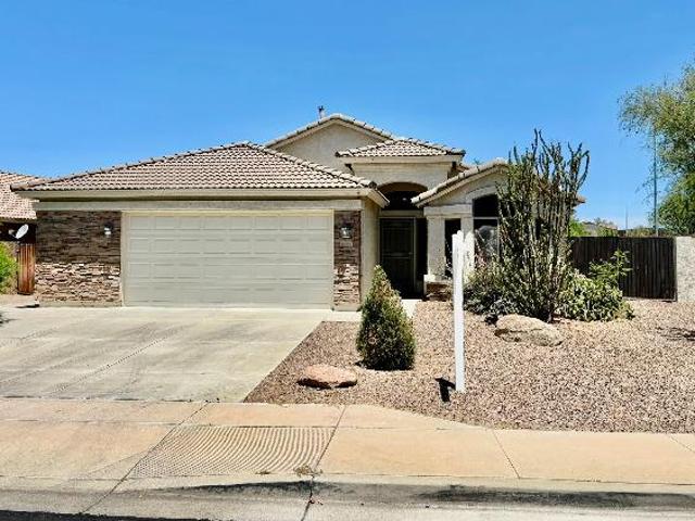 3 Br, 2 bath, Single Family 8644 East Milagro Avenue