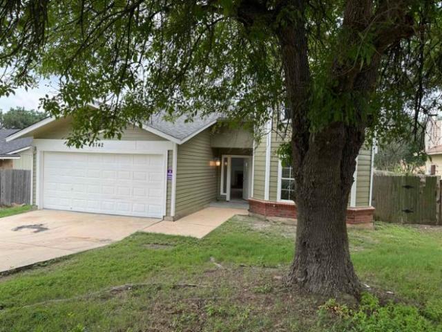 3 Br, 2 bath, Single Family 8742 Ridge Moon Dr