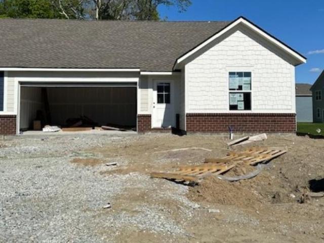 3 Br, 2 bath, Single Family 8813 Georgina St