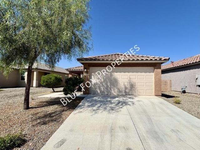 3 Br, 2 bath, Single Family 8823 E Stone Meadow Circle