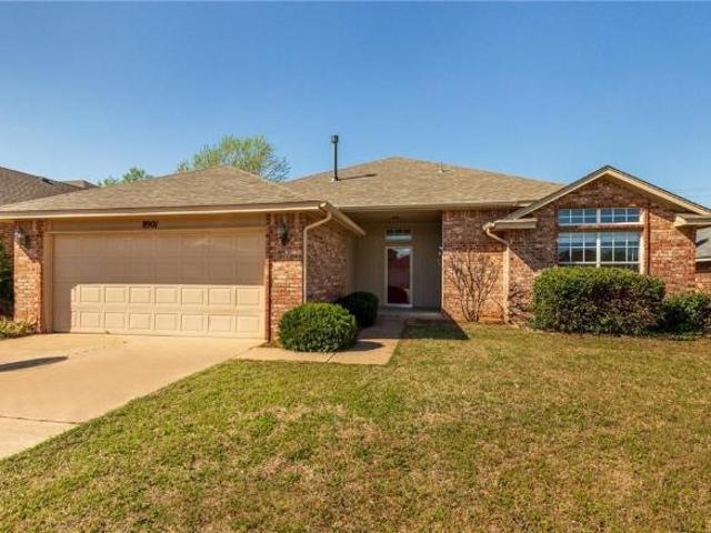 3 Br, 2 bath, Single Family 8901 Nw 85th Pl