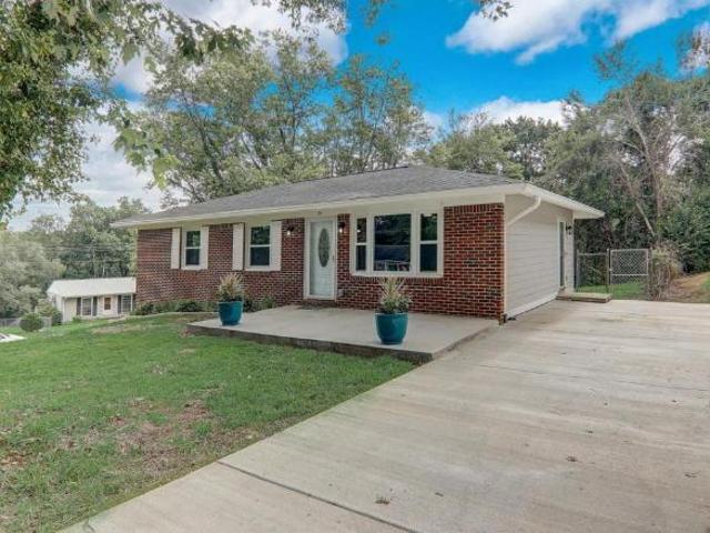 3 Br, 2 bath, Single Family 89 Grandview Rd