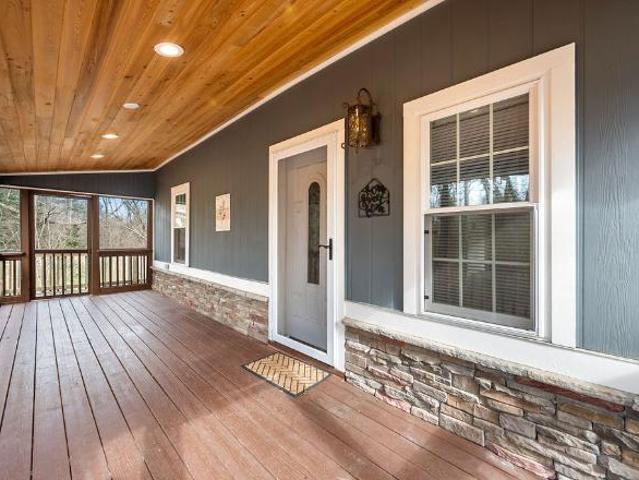 3 Br, 2 bath, Single Family 89 Silas King Street