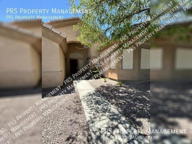 3 Br, 2 bath, Single Family 8003 W Clara Ln