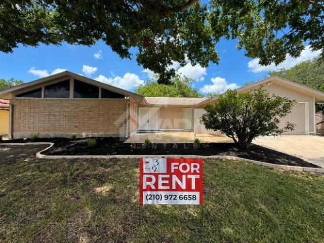 3 Br, 2 bath, Single Family 8007 Lake Frst