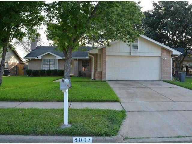3 Br, 2 bath, Single Family 8007 Vista Del Sol Dr