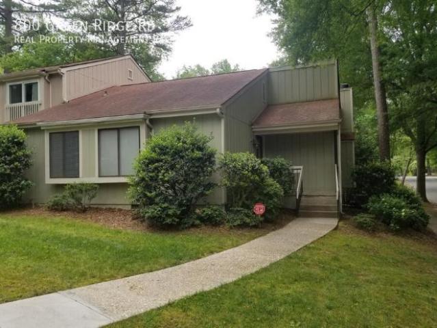 3 Br, 2 bath, Single Family 800 Green Ridge Rd
