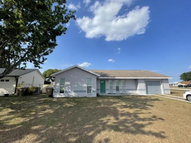 3 Br, 2 bath, Single Family 801 Poplarwood Lane
