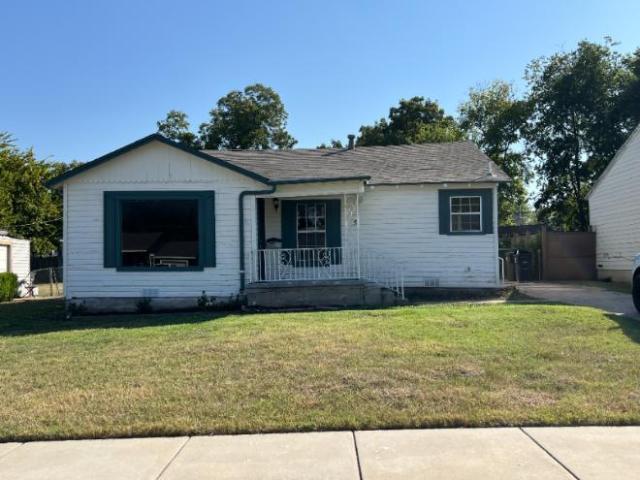 3 Br, 2 bath, Single Family 804 E Cantey St