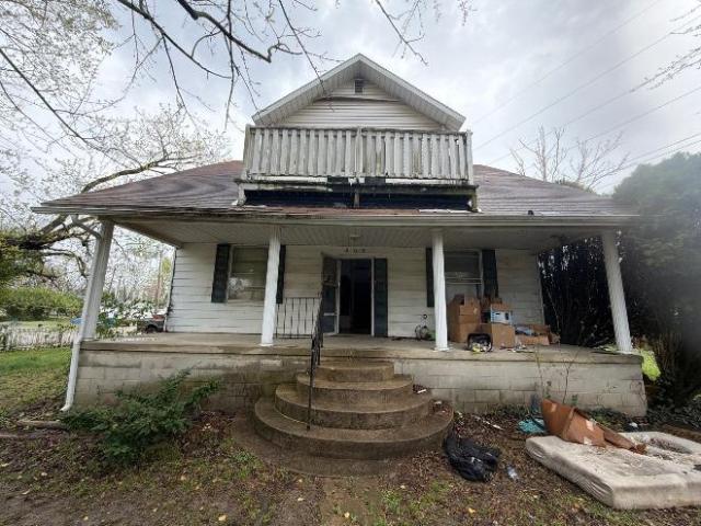 3 Br, 2 bath, Single Family 805 S Hickory St