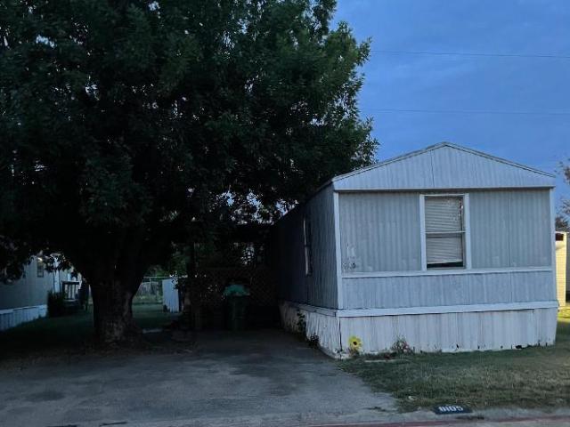 3 Br, 2 bath, Single Family 8105 Moonmist Circle Lot#13