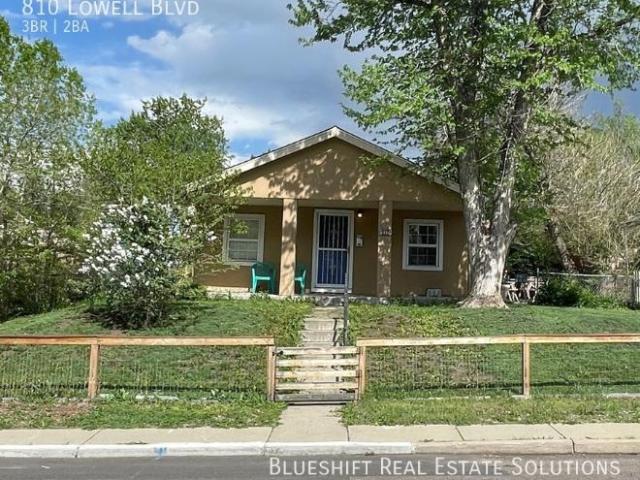 3 Br, 2 bath, Single Family 810 Lowell Blvd
