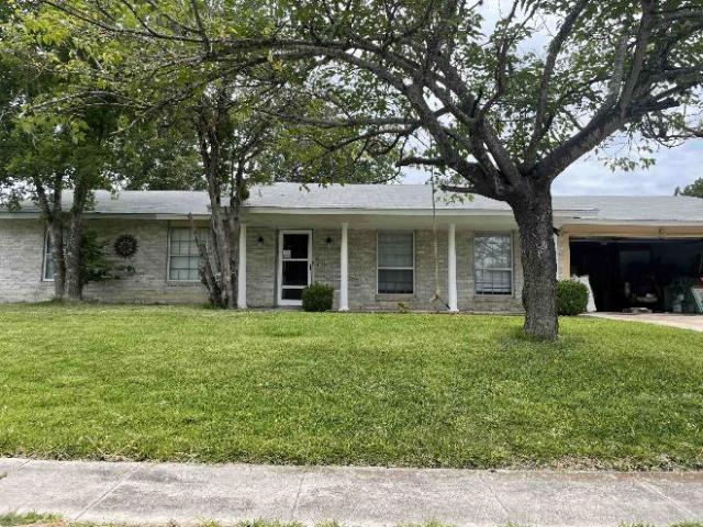 3 Br, 2 bath, Single Family 8215 Littleport