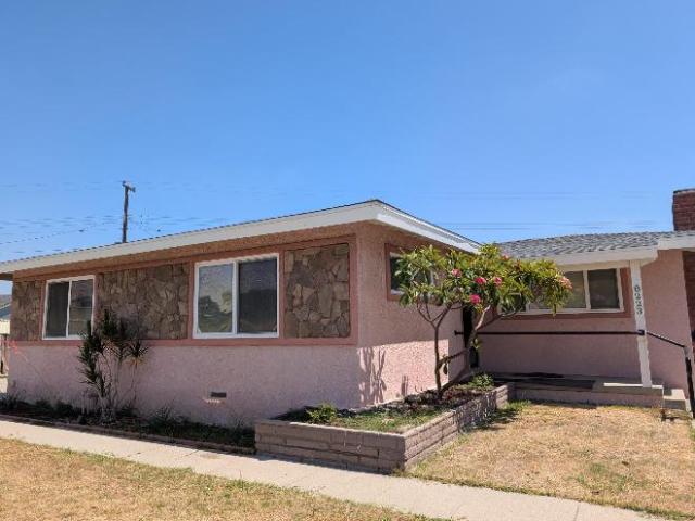 3 Br, 2 bath, Single Family 8223 Cyclamen Way