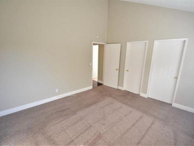 3 Br, 2 bath, Single Family 8263 Florintown Way