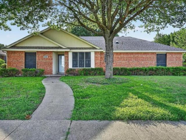 3 Br, 2 bath, Single Family 828 Haverford Ln