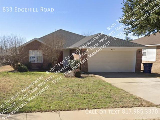 3 Br, 2 bath, Single Family 833 Edgehill Road