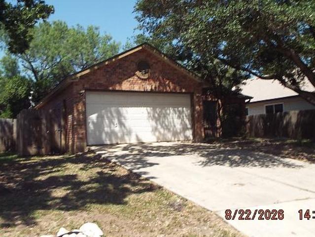 3 Br, 2 bath, Single Family 8311 Border Pass
