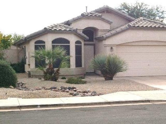 3 Br, 2 bath, Single Family 9441 E Pampa Ave