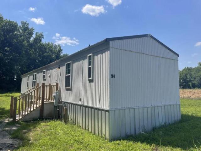 3 Br, 2 bath, Single Family 94 Knox Dr