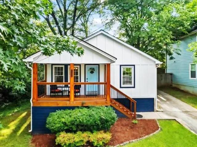 3 Br, 2 bath, Single Family 953 Garibaldi St Sw