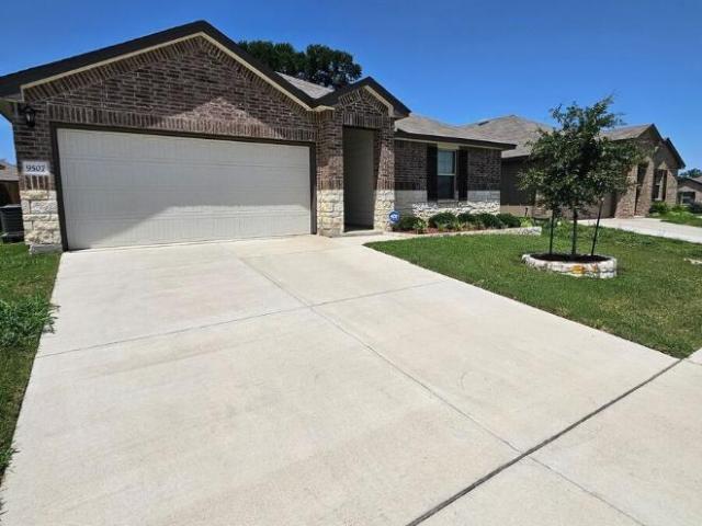 3 Br, 2 bath, Single Family 9507 Murandy Dr
