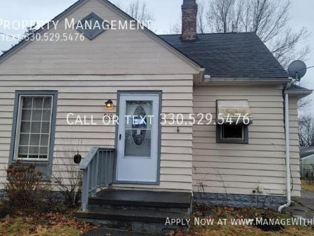 3 Br, 2 bath, Single Family 960 Jason Ave