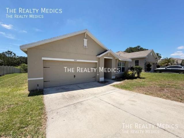 3 Br, 2 bath, Single Family 9692 Pepper Tree Trail