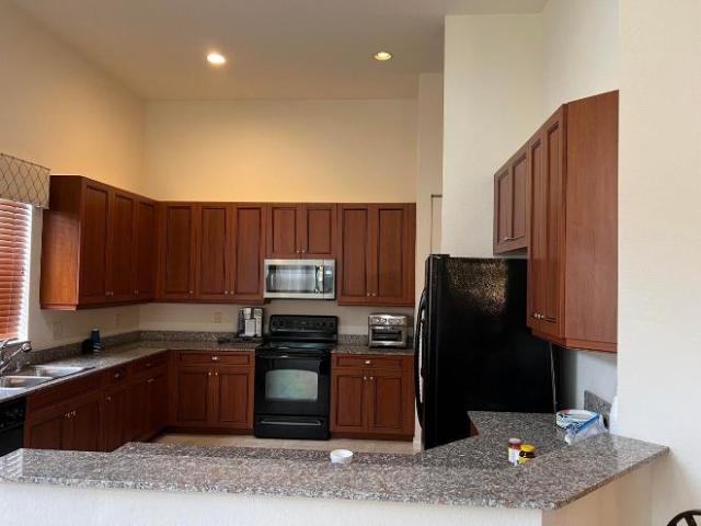 3 Br, 2 bath, Single Family 9774 Isles Cay Drive