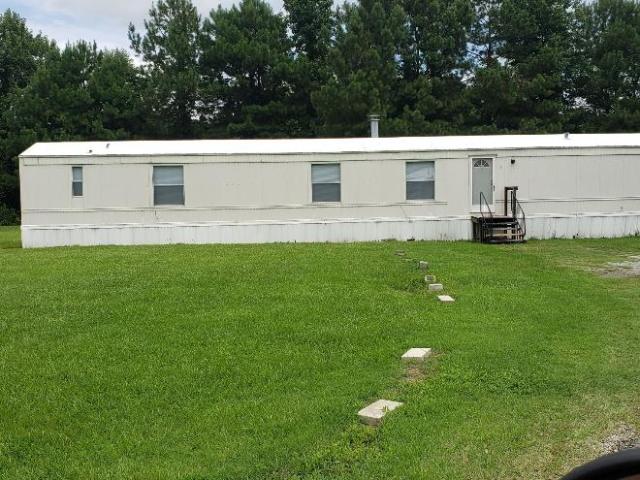 3 Br, 2 bath, Single Family 97 Windsong Ln