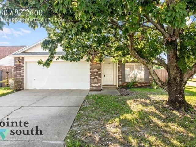 3 Br, 2 bath, Single Family 987 John Wayne Cir