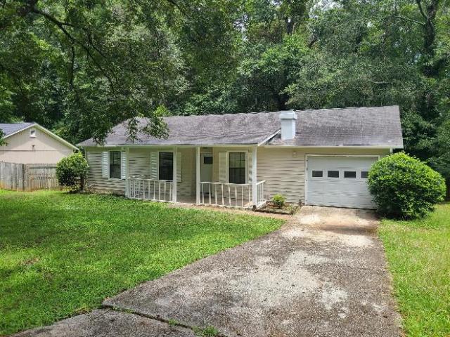 3 Br, 2 bath, Single Family 905 Hemingway Dr