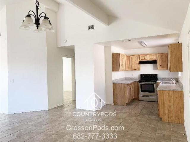 3 Br, 2 bath, Single Family 9071 Hines Circle