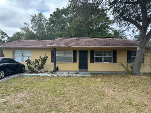 3 Br, 2 bath, Single Family 913 Maydell Ct