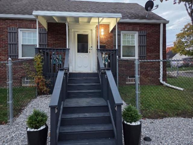 3 Br, 2 bath, Single Family 911 Reed Avenue