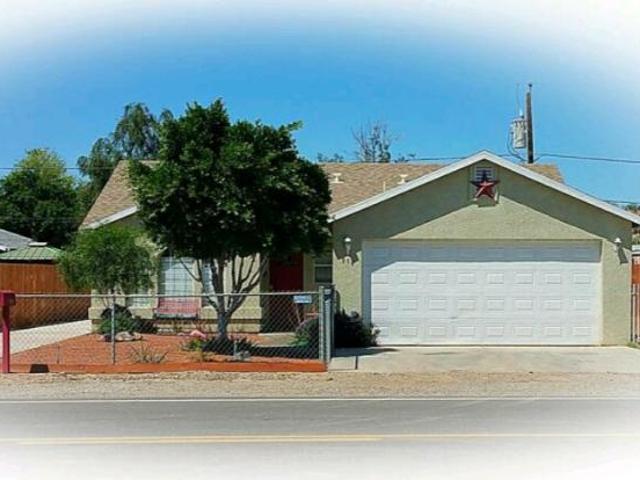 3 Br, 2 bath, Single Family 911 Riverview Dr