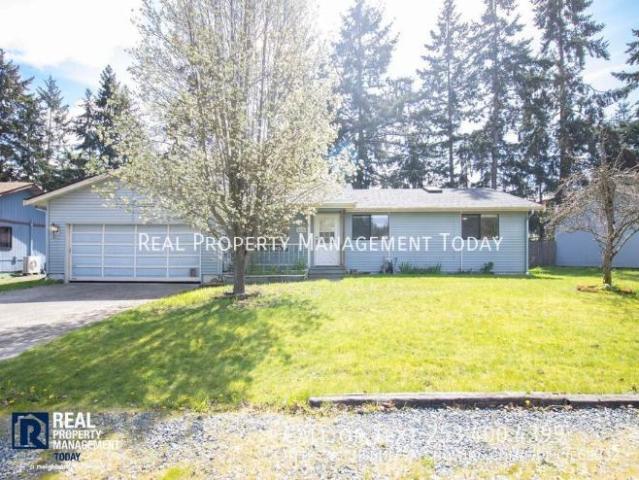 3 Br, 2 bath, Single Family 9129 Skokomish Way NE