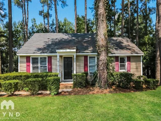3 Br, 2 bath, Single Family 917 Old Zebulon Rd