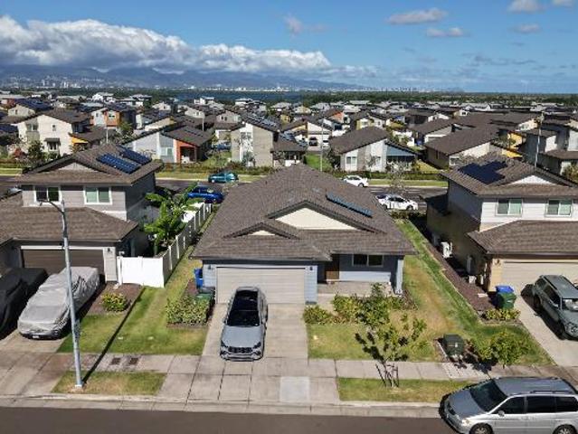 3 Br, 2 bath, Single Family 91 1827 Kapeku Loop