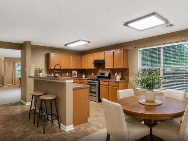 3 Br, 2 bath, Single Family 9219 Pinderfield Ct