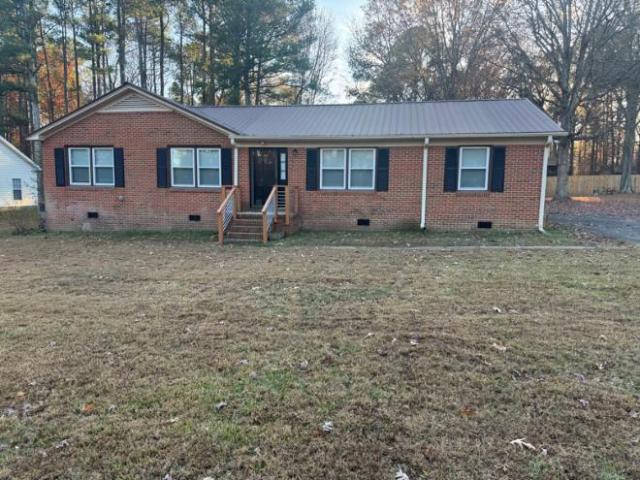 3 Br, 2 bath, Single Family 924 Carpenter Fletcher Rd