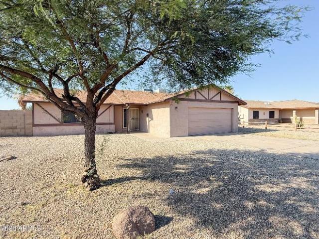 3 Br, 2 bath, Single Family 9358 W Sanna Street
