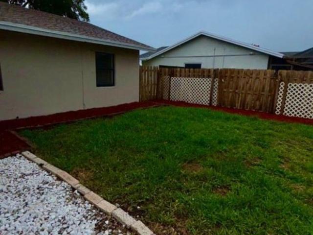 3 Br, 2 bath, Single Family 9392 Affirmed Lane