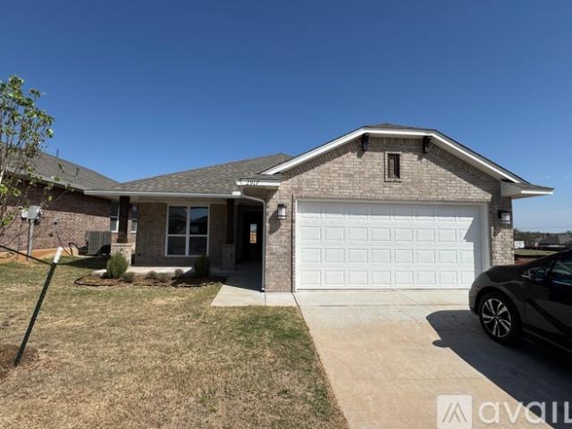 3 BR, 2 BA Apartment Northwest 196th Place, Edmond, OK 73012
