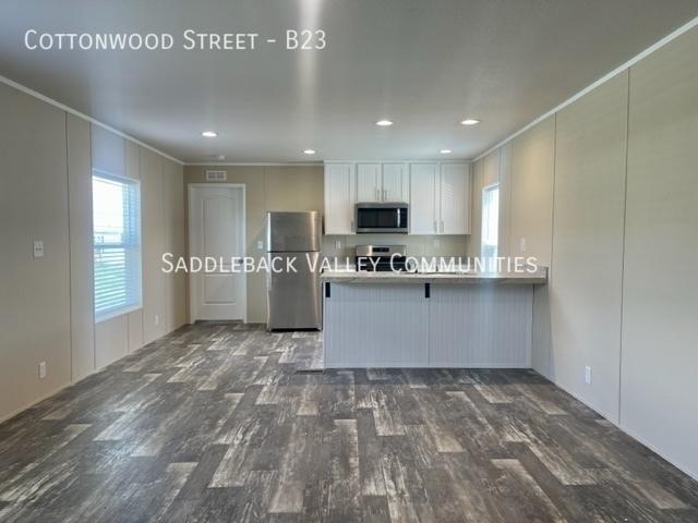 3 BR, 2 BA Apartment Cottonwood Street, lyman, WY 82937